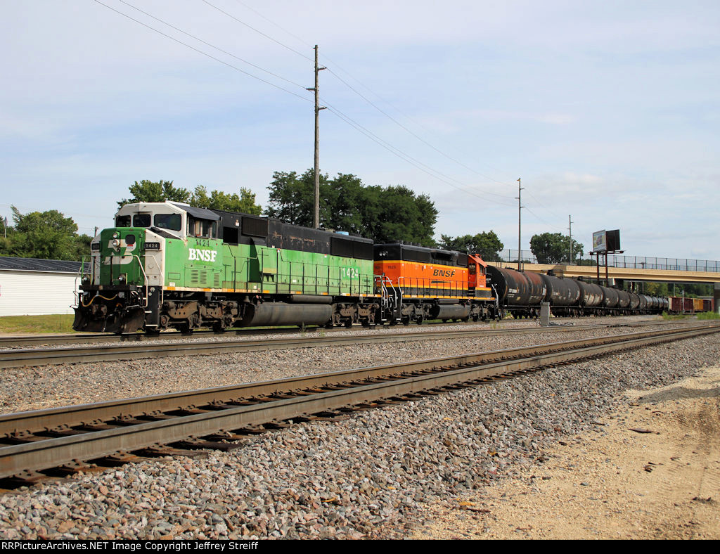 BNSF 1424
